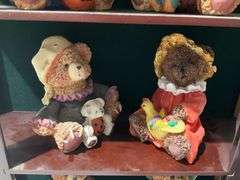 Cabinet with Assorted Figurine Bears Display - Hash Auctions