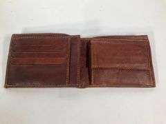 Charlie Classic Leather Wallet with Original Packaging - Hash Auctions
