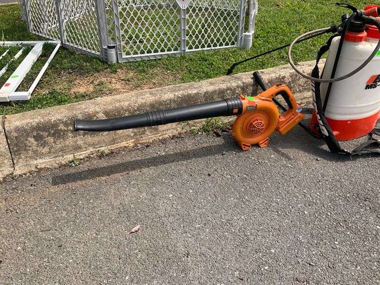 Echo MS-40Z Backpack Sprayer and Orange Handheld Blower - Hash Auctions