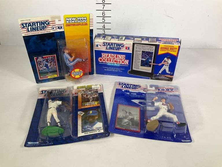 Starting Lineup Sports Action Figures and Collectibles Lot - Hash Auctions