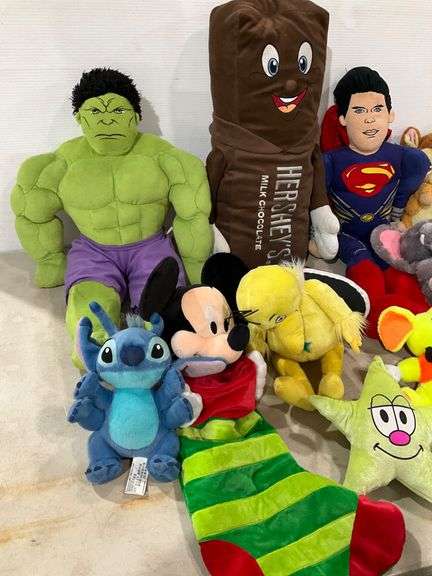 Plush Toys Featuring Licensed Characters with Storage Tote - Hash Auctions