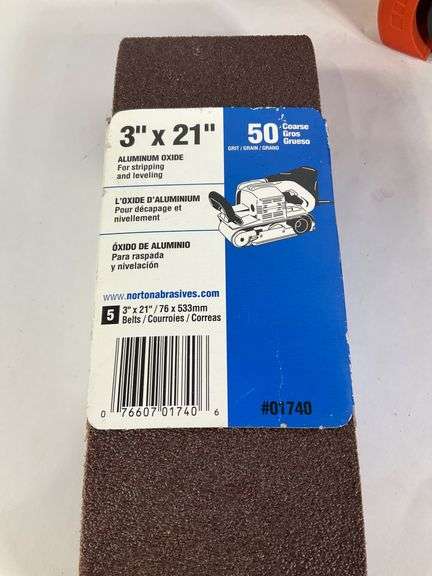 Black & Decker DS321 7A Belt Sander with Norton 3-Inch x 21-Inch ...