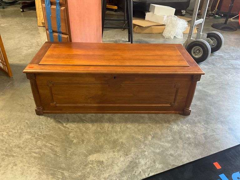 Hope Chest Cedar Lined with Hinged Lid and Paneled Design - Hash Auctions