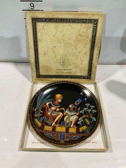 Porcelain Collector Plate with Ancient Egyptian Motif and Presentation ...