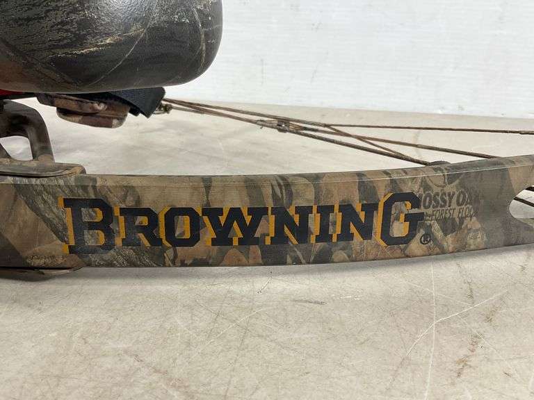 Browning Eclipse SL Compound Bow with Arrows and Accessories - Hash ...