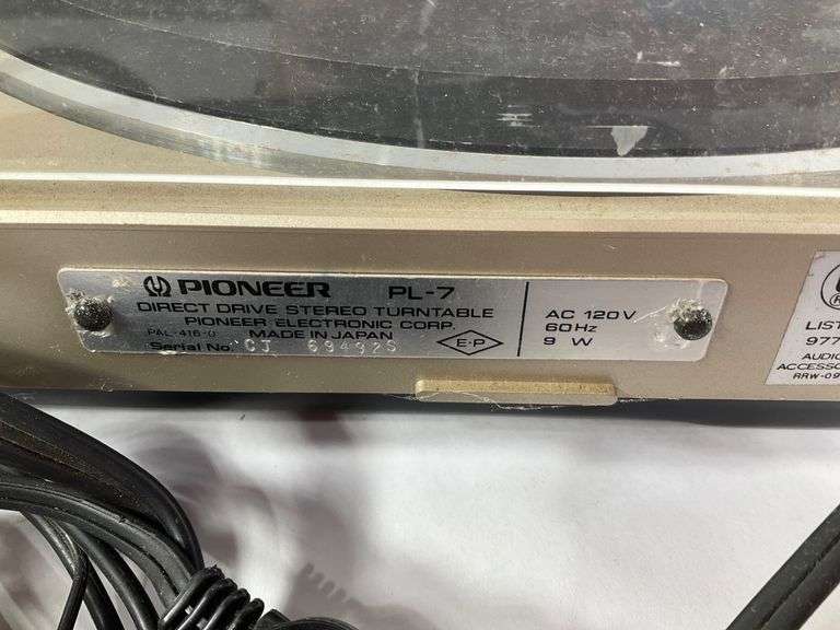 Pioneer PL-7 Direct Drive Stereo Turntable with Quartz-PLL and Full ...