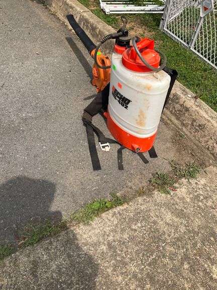 Echo MS-40Z Backpack Sprayer and Orange Handheld Blower - Hash Auctions