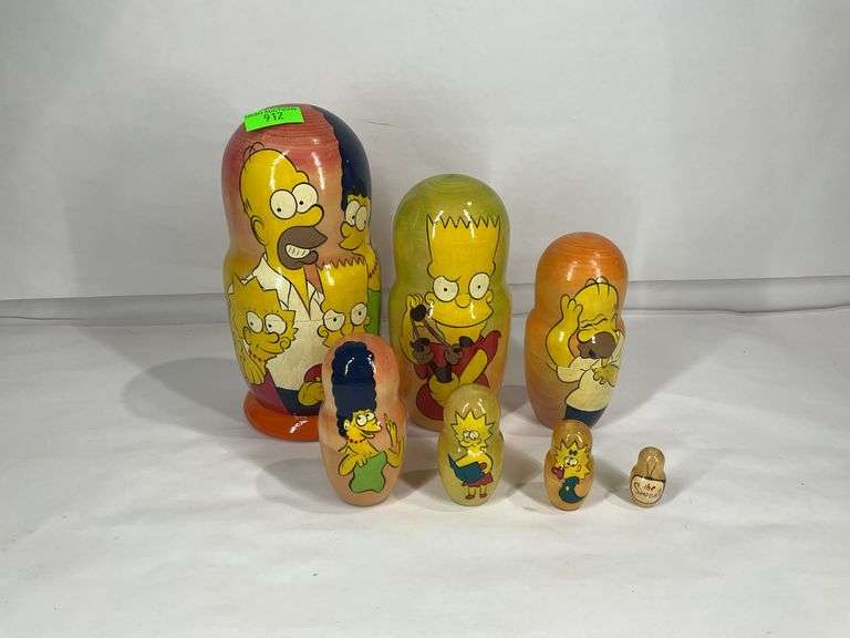 Wooden The Simpsons theme nesting doll 7 piece - Hash Auctions