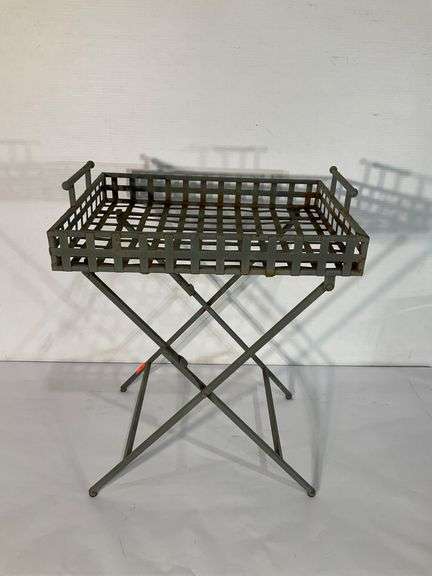 Metal Lattice Tray Table with Foldable Stand - Hash Auctions