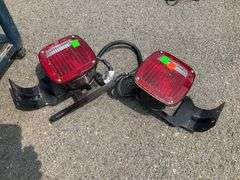 Grote DOT 9130 and SAE AIRST 87 Red Tail Lights with Mounting Brackets ...