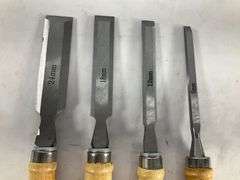 Four Chisels with Varying Blade Widths - Hash Auctions
