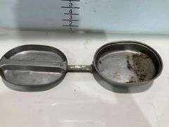 Metal Mess Kit with Hinged Divided Compartments - Hash Auctions