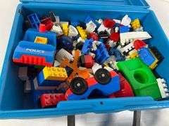 Loc Blocs Building Set with Accessories - Hash Auctions