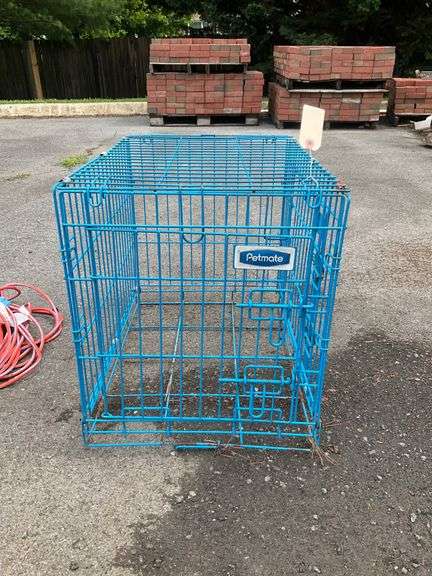 Blue Wire Pet Cage by Petmate, 24”x17”x16”H - Hash Auctions