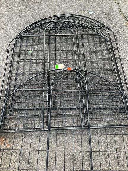 5 Black Metal Wire Grid Panels, 36”Wx42”H Each - Hash Auctions