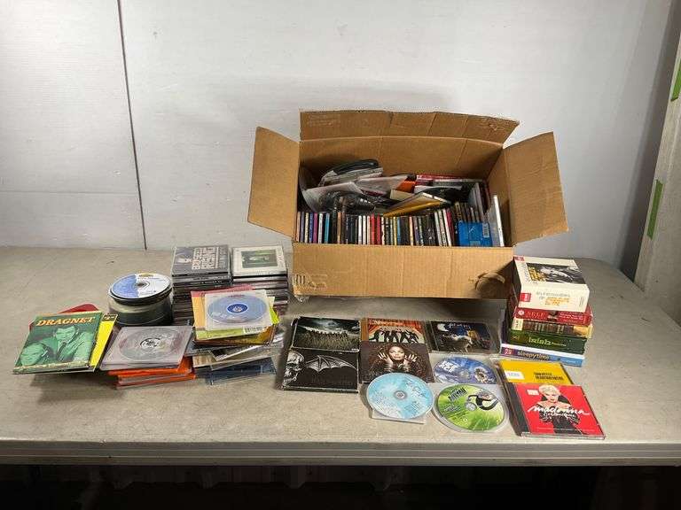 CDs, Box Sets, and Loose Discs Featuring Various Genres - Hash Auctions