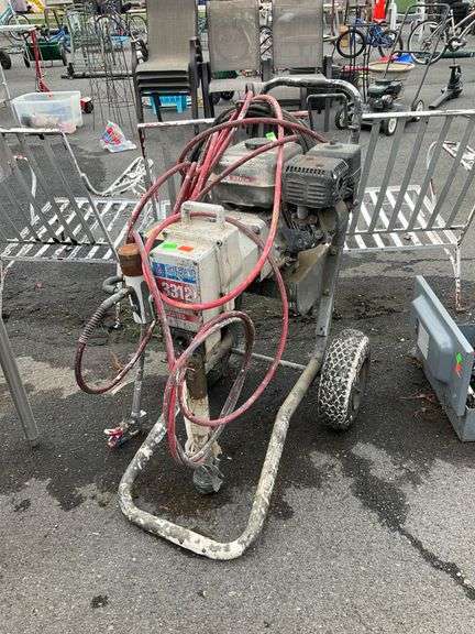 Sherwin-Williams 3312 Series Gas-Powered Paint Sprayer - Hash Auctions