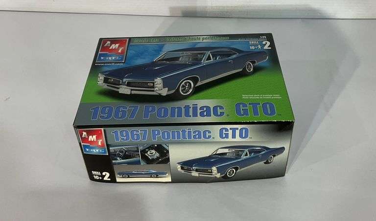AMT 1967 Pontiac GTO 1:25 Scale Plastic Model Kit - Hash Auctions