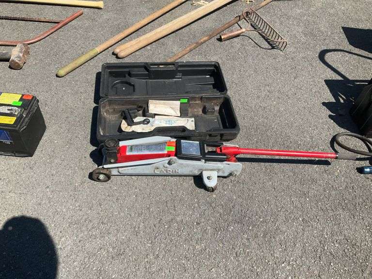 Larkin Hyd. Floor jack with case, 4500# capacity - Hash Auctions