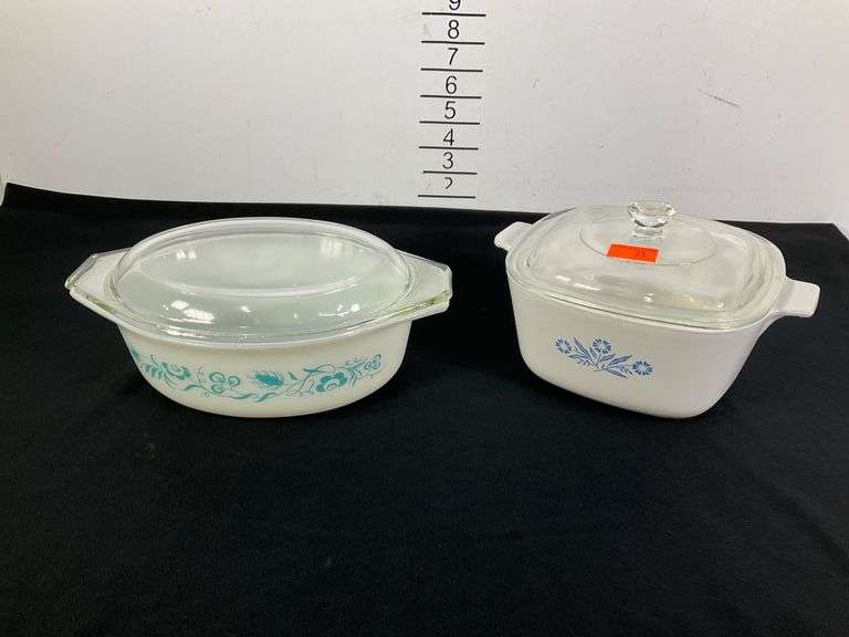 CorningWare and Pyrex Bakeware with Lids - Hash Auctions