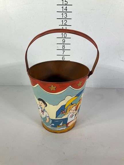 Metal Pail with Beach Scene and Star Motif - Hash Auctions