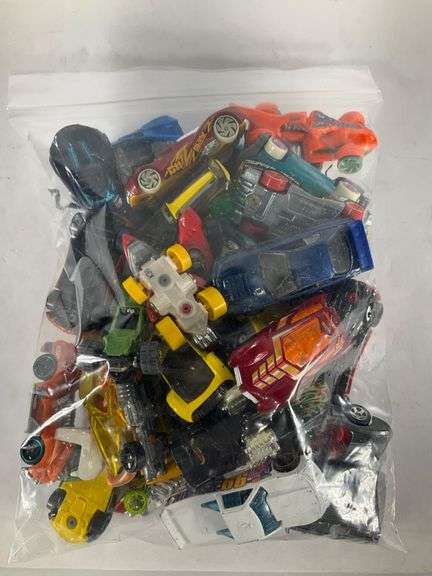 Hot Wheels Die-Cast Toy Cars in Assorted Designs - Hash Auctions