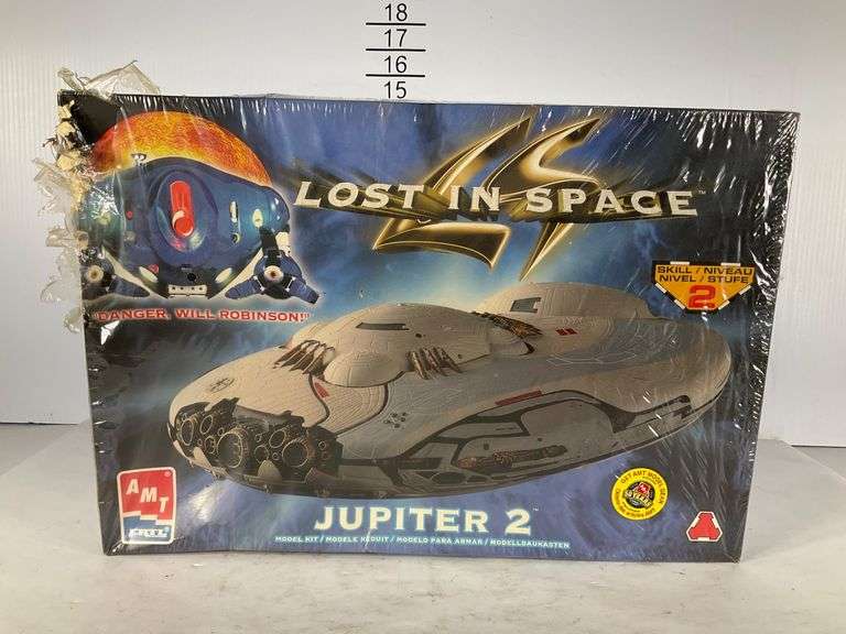 AMT Lost in Space Jupiter 2 Model Kit - Hash Auctions