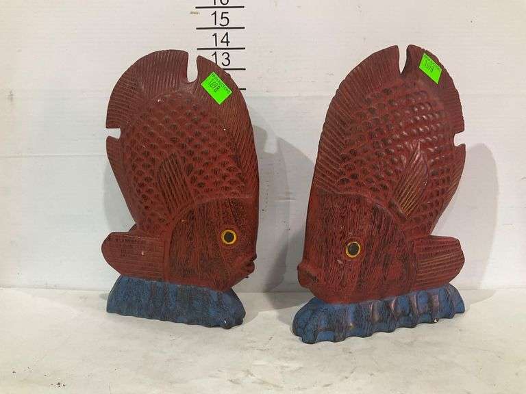 Hand-Carved and Painted Fish Sculptures from Thailand - Hash Auctions