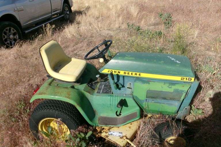 JD 210 RIDING MOWER - Heaverlo Northwest Auctions