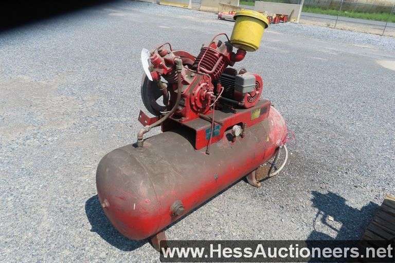 DRESSER AIR COMPRESSOR - Hess Auctioneers