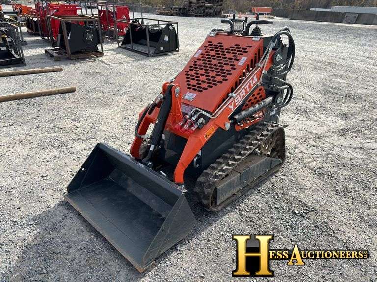 2024 AGT YSRT14 MINI COMPACT TRACK LOADER - Hess Auctioneers