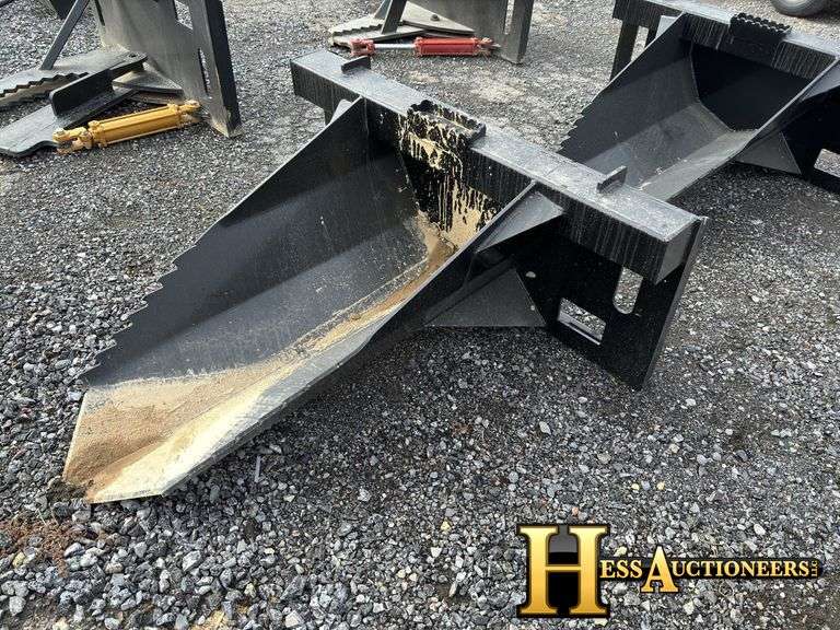 2024 MID-STATE SPADE BUCKET SKID STEER ATTACHMENT - Hess Auctioneers