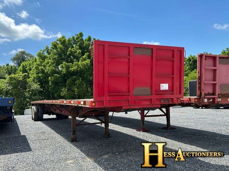 1999 UTILITY 48' FLATBED TRAILER - Hess Auctioneers
