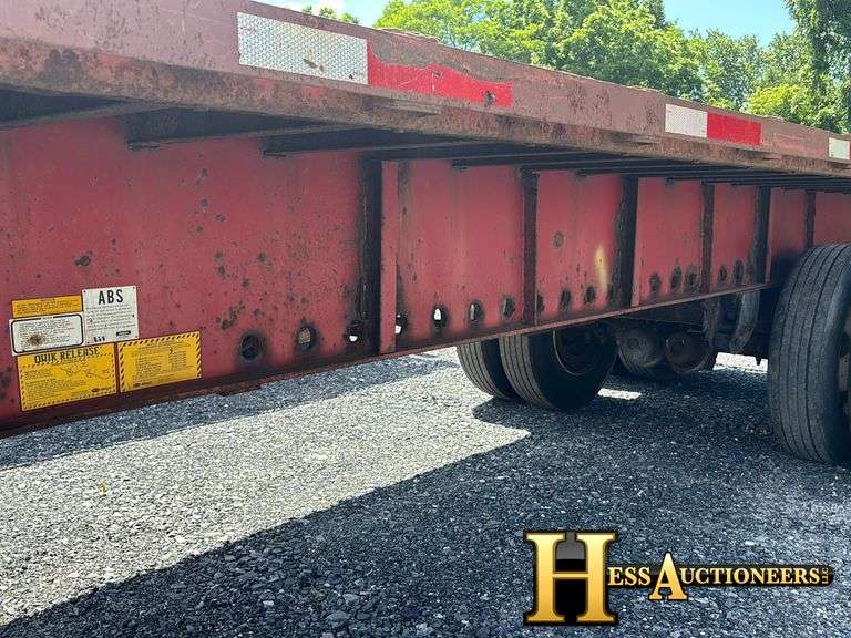 1999 UTILITY 48' FLATBED TRAILER - Hess Auctioneers