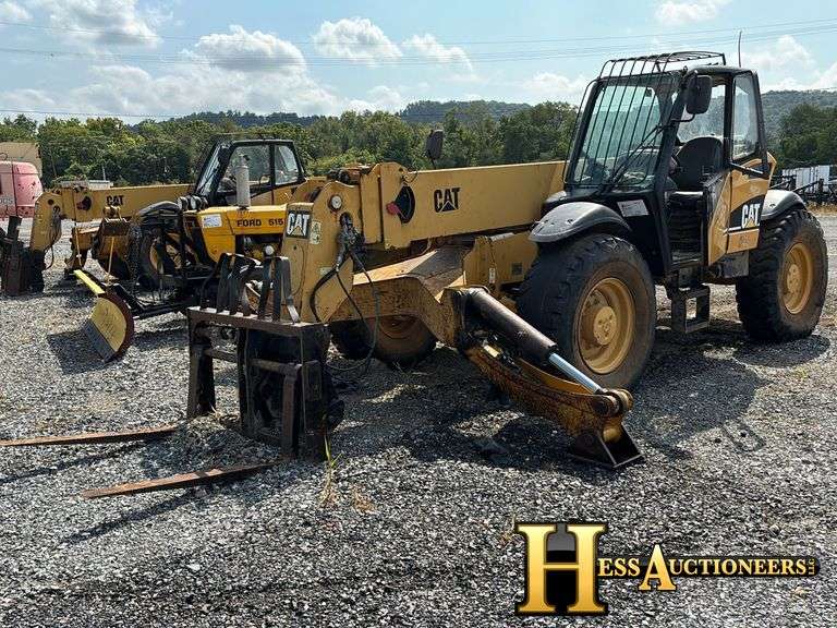 CAT TH 460B TELEHANDLER - Hess Auctioneers