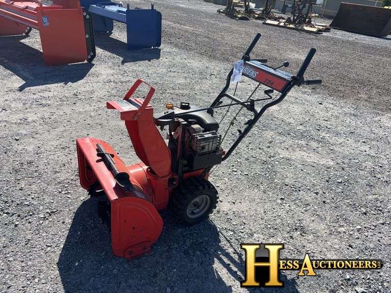 Ariens 724 Snow Blowernull