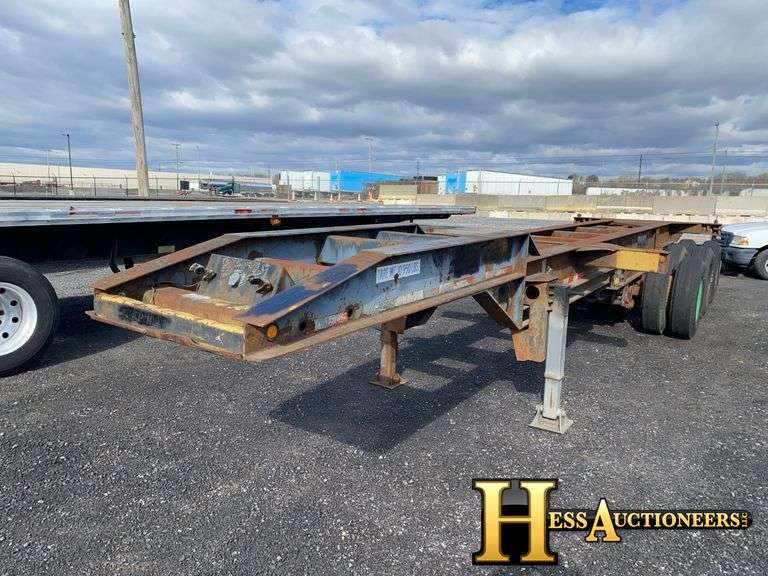 1998 STRICK 41' CONTAINER CHASSIS - Hess Auctioneers