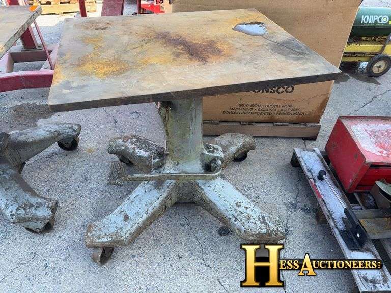 HYDRAULIC WELDING TABLE - Hess Auctioneers