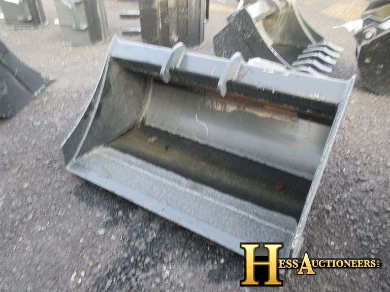 2025 MID STATE 36" BUCKET EXCAVATOR ATTACHMENT - Hess Auctioneers