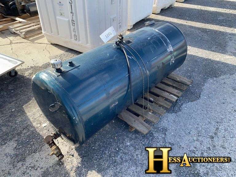 FUEL TANK TRUCK PART - Hess Auctioneers