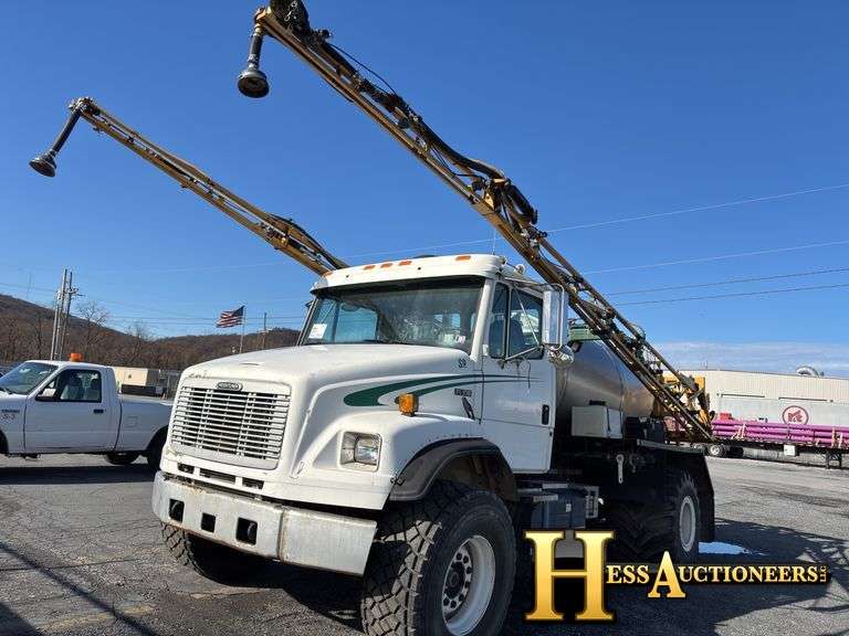 1997 FREIGHTLINER FLOATER/SPRAYER - Hess Auctioneers
