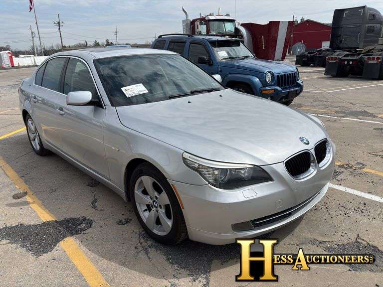 2008 BMW 528 - Hess Auctioneers