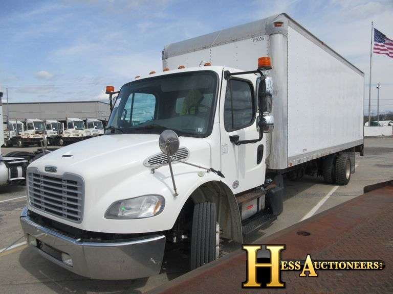2015 FREIGHTLINER M2 BOX TRUCK - Hess Auctioneers