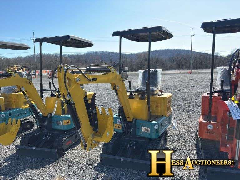 2025 DIGMASTER DM100 MINI COMPACT EXCAVATOR - Hess Auctioneers