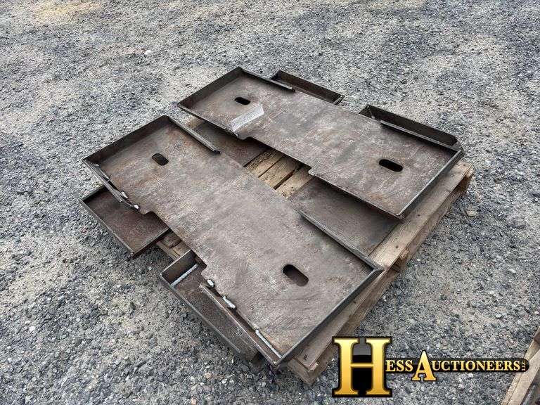 FRAME SKID STEER ATTACHMENT - Hess Auctioneers