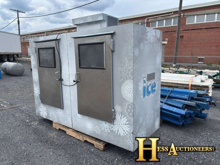 ICE COOLER - Hess Auctioneers