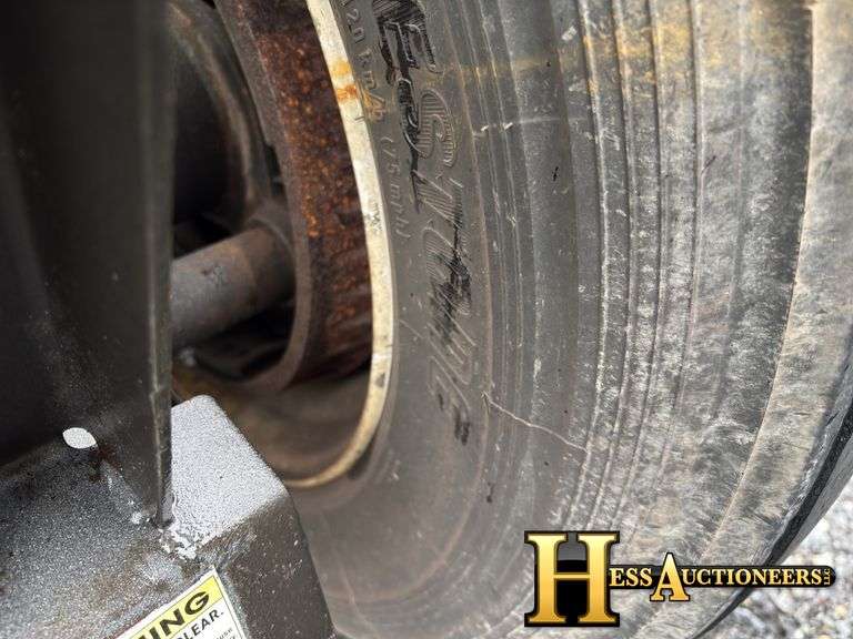 HENDRICKSON AIR SLIDER BOGIE - Hess Auctioneers