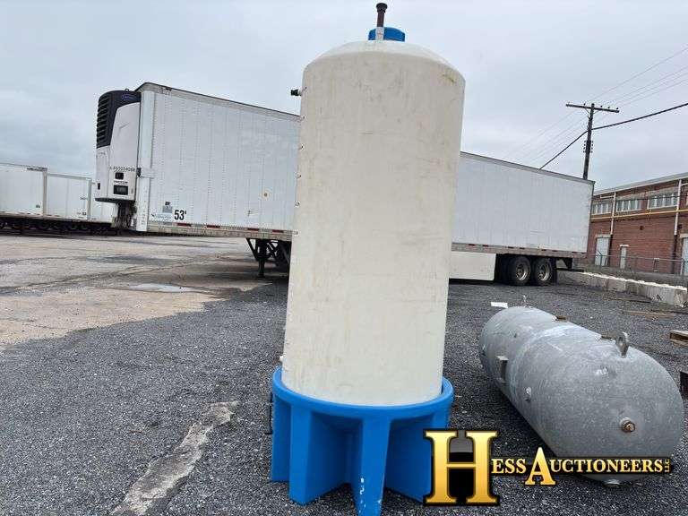 TERRAPURE WATER STORAGE TANK - Hess Auctioneers