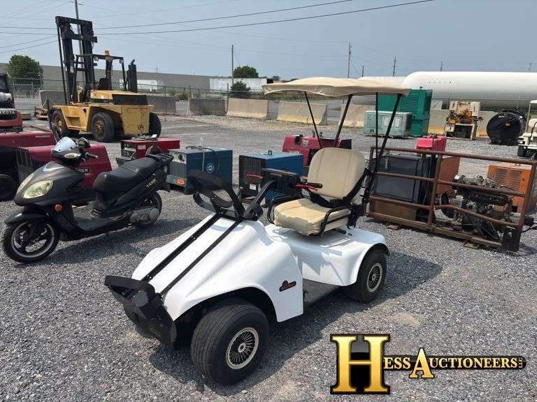 SOLO RYDER HANDICAP GOLF CART - Hess Auctioneers
