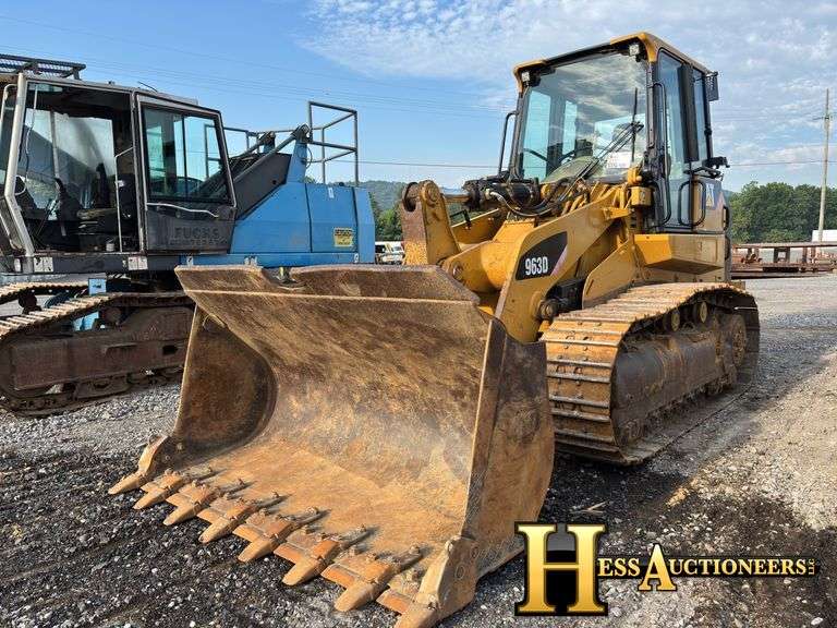 2015 CAT 963D TRACK LOADER - Hess Auctioneers